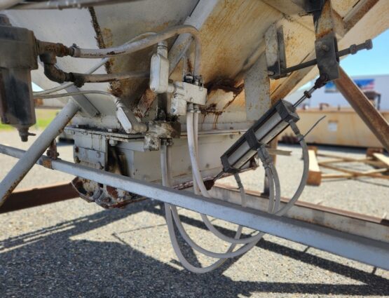 (4) - FOUR BIN COLD FEED HOPPERS - 8 1/2’ x 8’ hoppers with clam gate ...